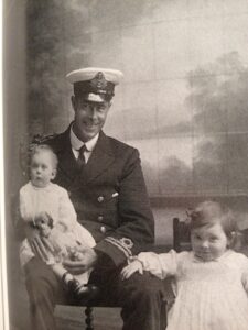 Fifth Officer Harold Godfrey Lowe of the Titanic - Titanic-Titanic.com