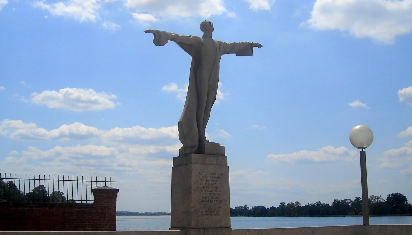 Titanic Memorials: Womens Titanic Memorial - Titanic-Titanic.com